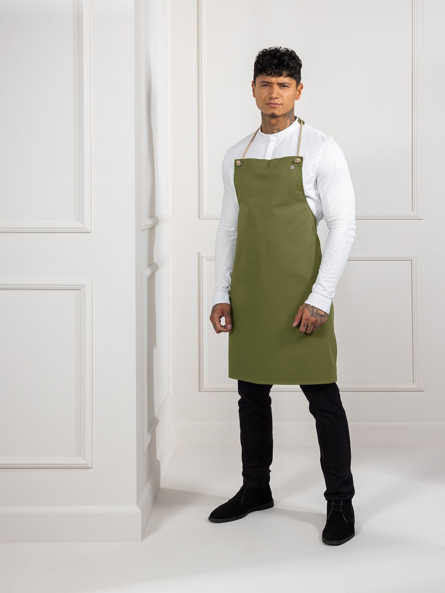 Green aprons | High quality | Le Nouveau Chef Americas